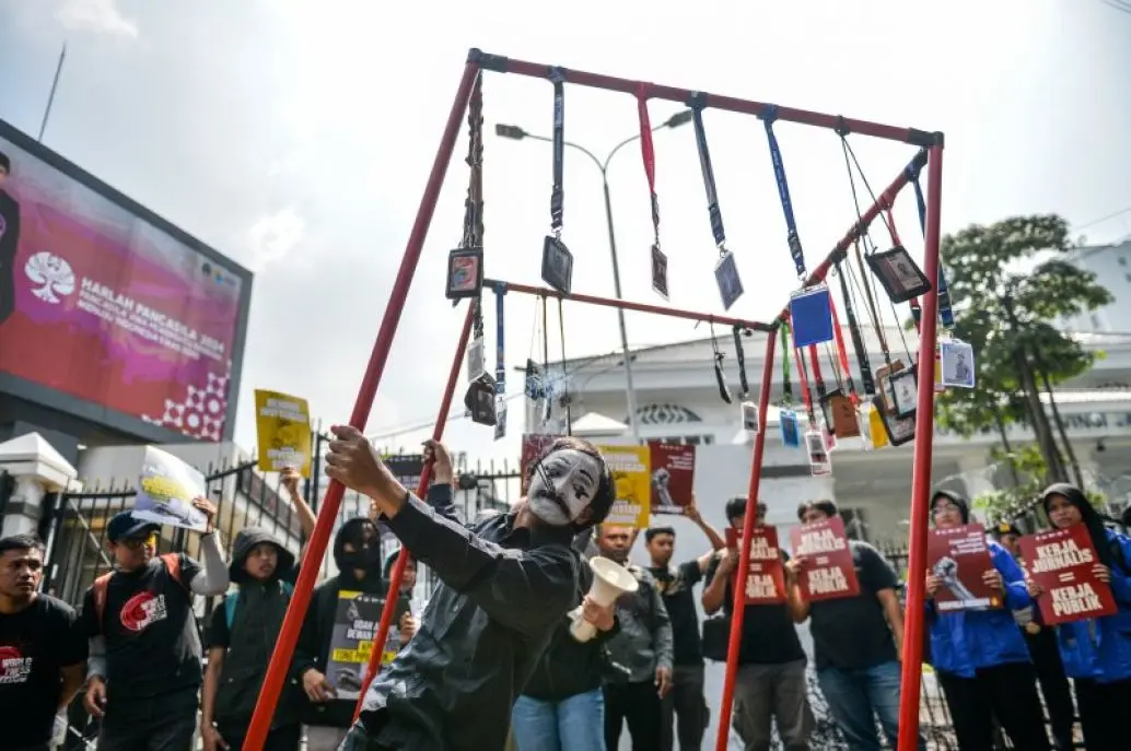 Media Kepentingan Publik | Kurawal Foundation